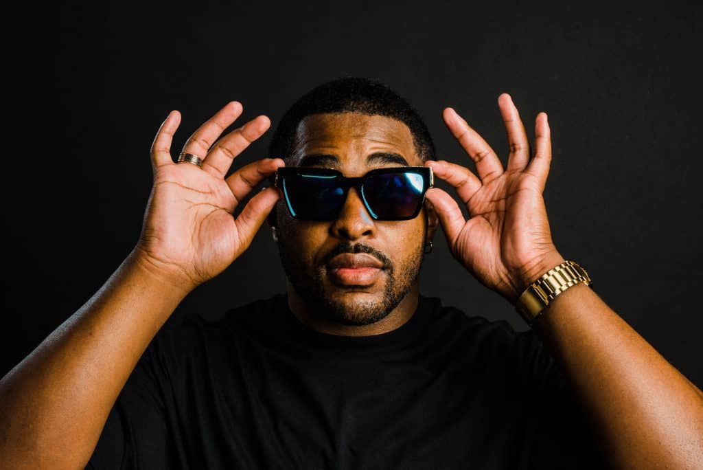 Maxx Mitchxll And La Patrona Discuss The Last Days With The New Single ...